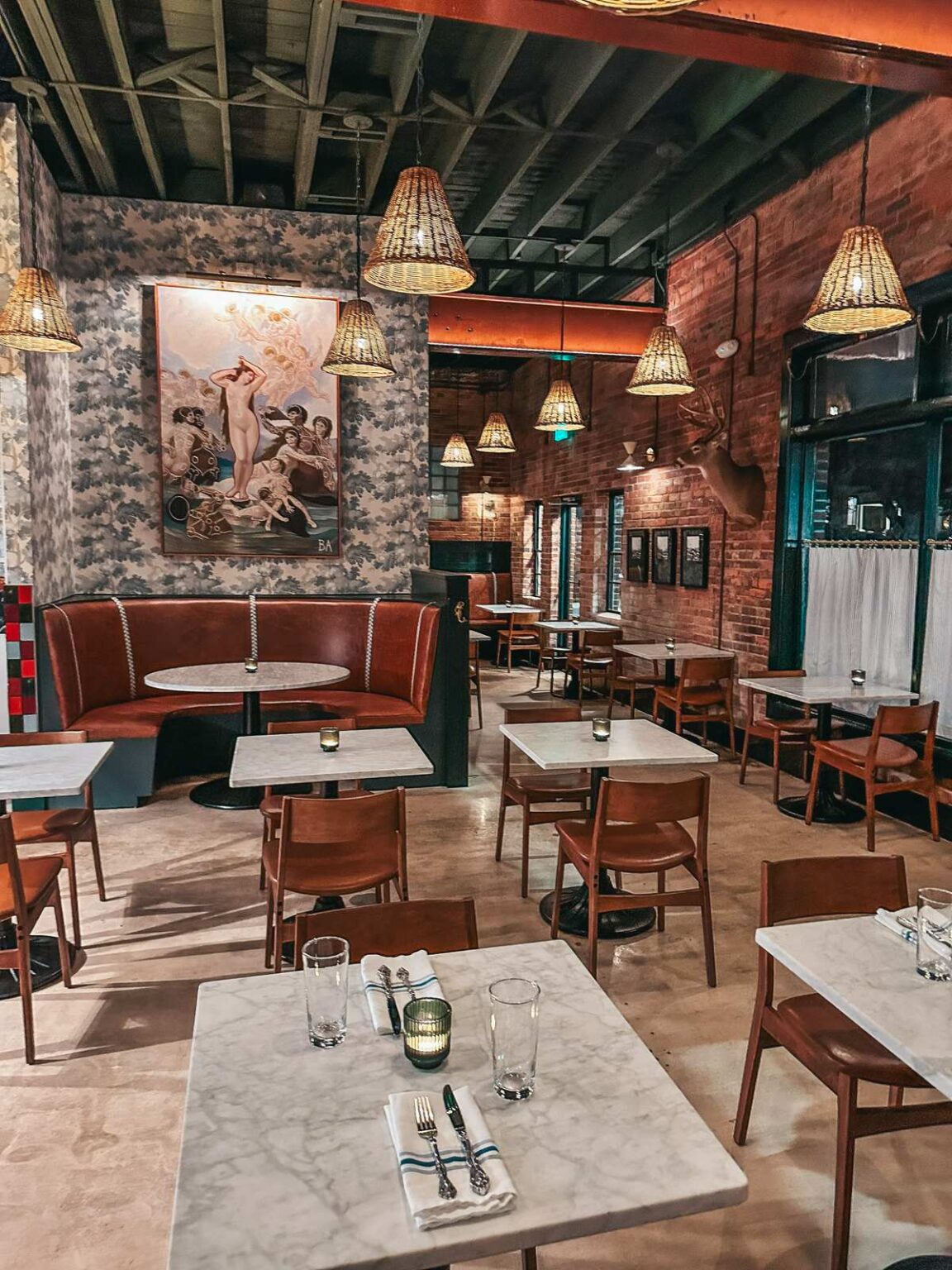 13 Awesome Restaurants and Bars in Wilmington, North Carolina
