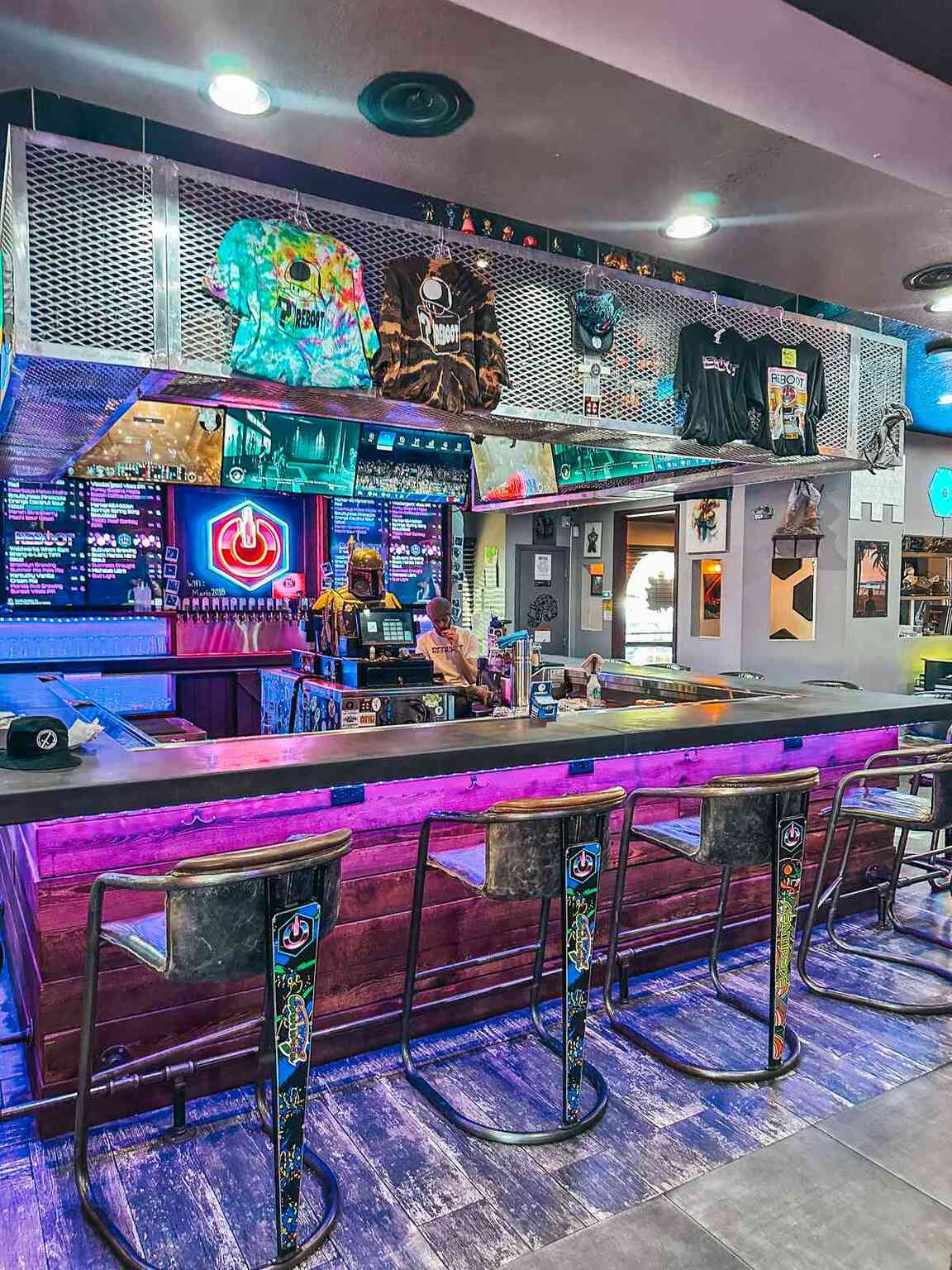 The 8 Best Bars in Dunedin, Florida